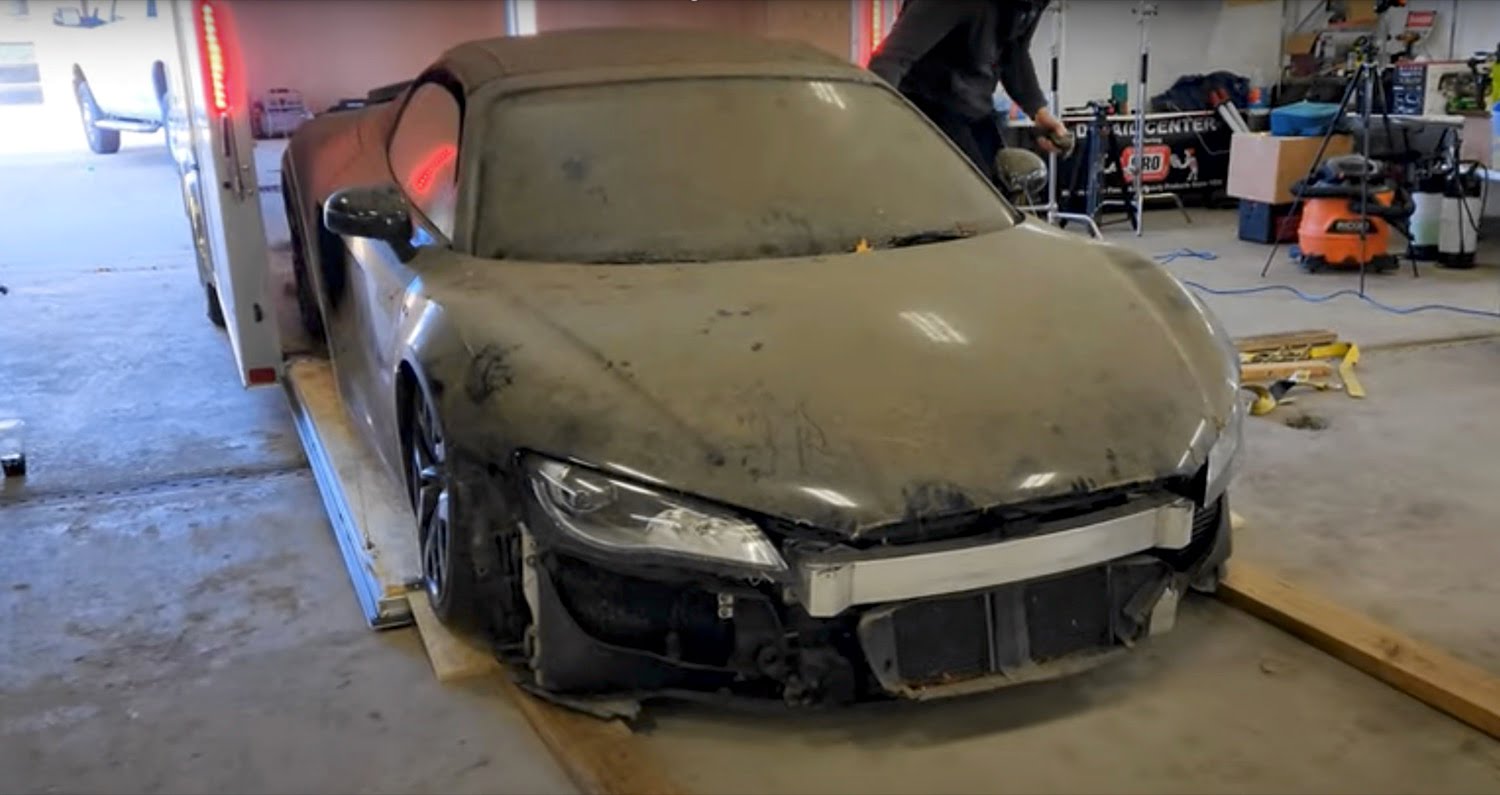 Audi R8 Barn Find Gets Detailed after Sitting for 5 Years